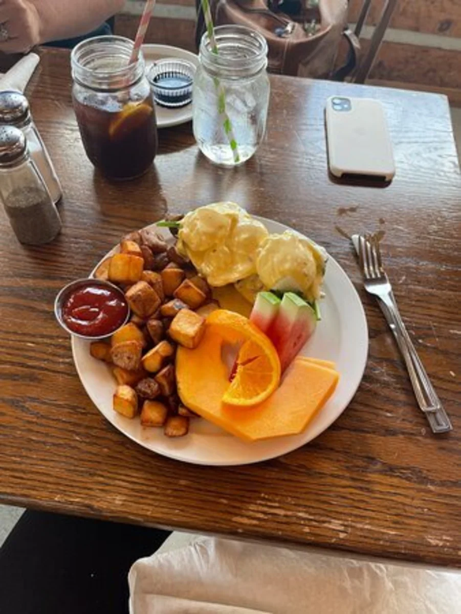 Captain Roberts' Table Reservation | Penetanguishene, Ontario ...