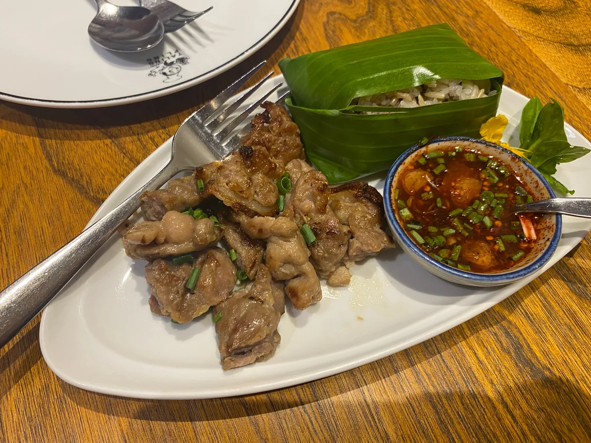 Taling Pling Sukhumvit 34 [Official] Online Reservation | Khet Khlong ...