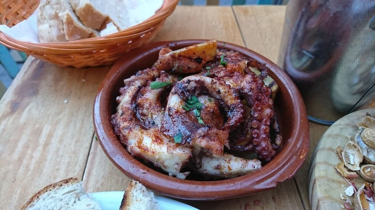 Aladroc Fish Bar Reservation | Valencia, Valencian Community | Seafood ...