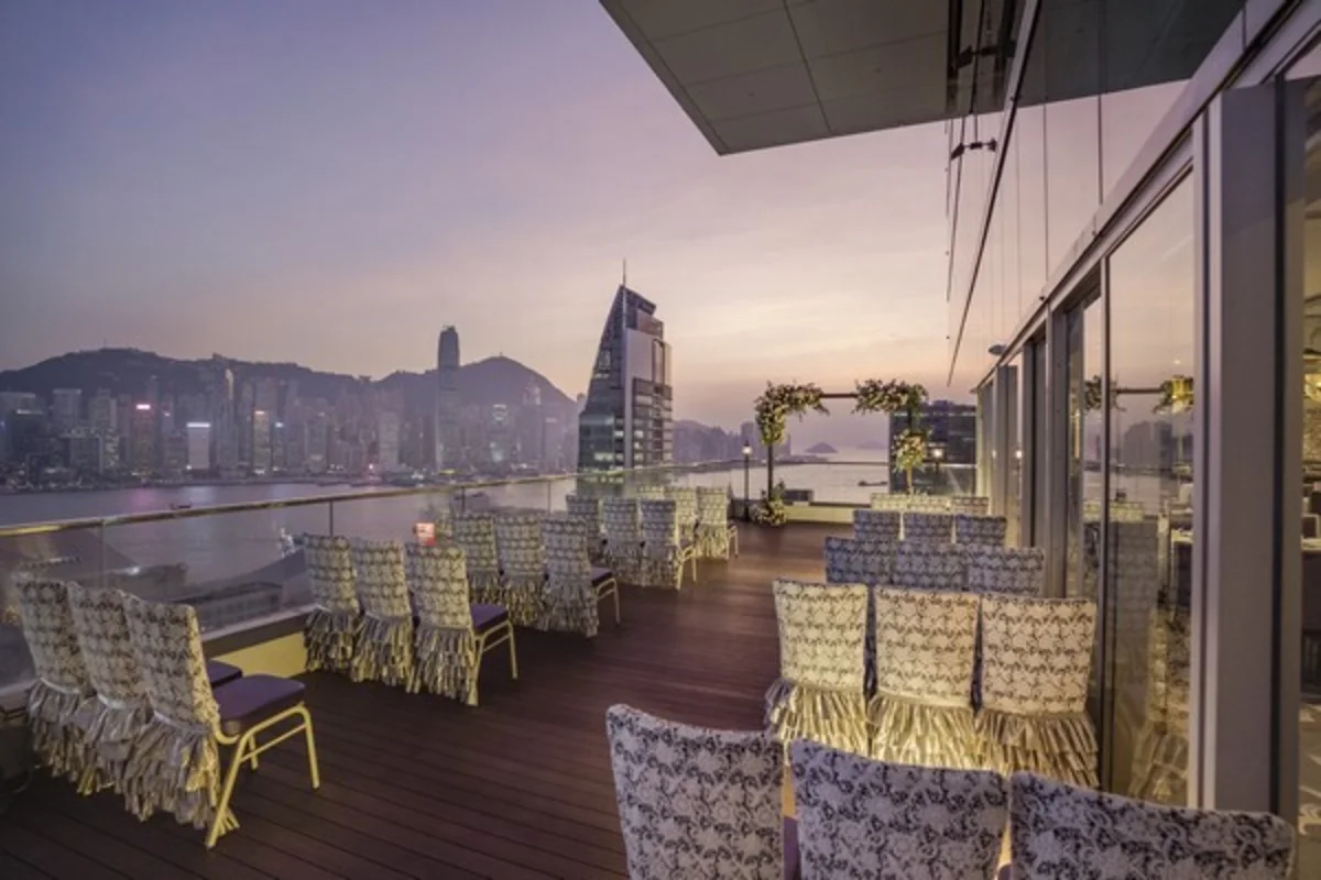 彩福皇宴 (iSQUARE 國際廣場店)預約 | 尖沙咀, 九龍 | 中式料理 | AutoReserve