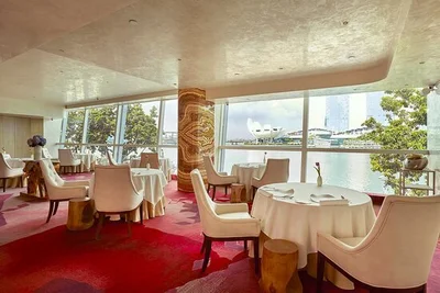 Rise Restaurant Reservation | Downtown Core, Central | Buffet | AutoReserve