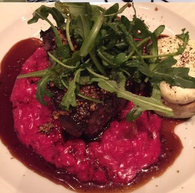 XIX Nineteen Reservation | Edmonton, Alberta | American | AutoReserve