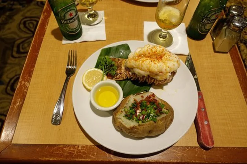 The Bull Shed Restaurant Reservation | Kapaʻa, Hawaii | American ...