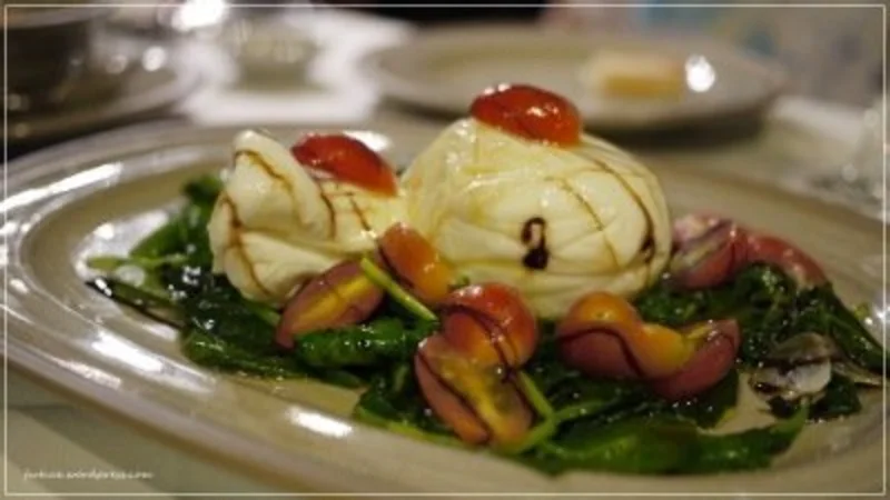 Da Luca Italian Restaurant Reservation | Novena, Central | Italian ...