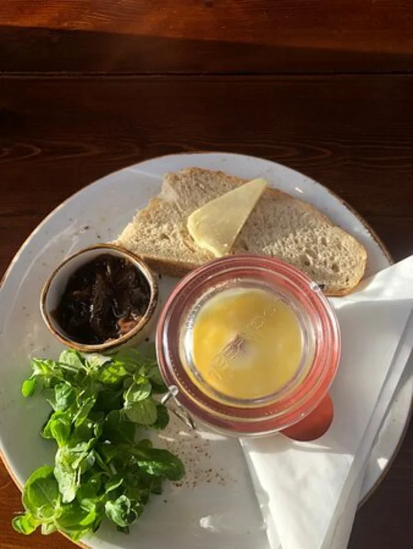 The Riverside Inn Reservation | Cound, England | Bar | AutoReserve