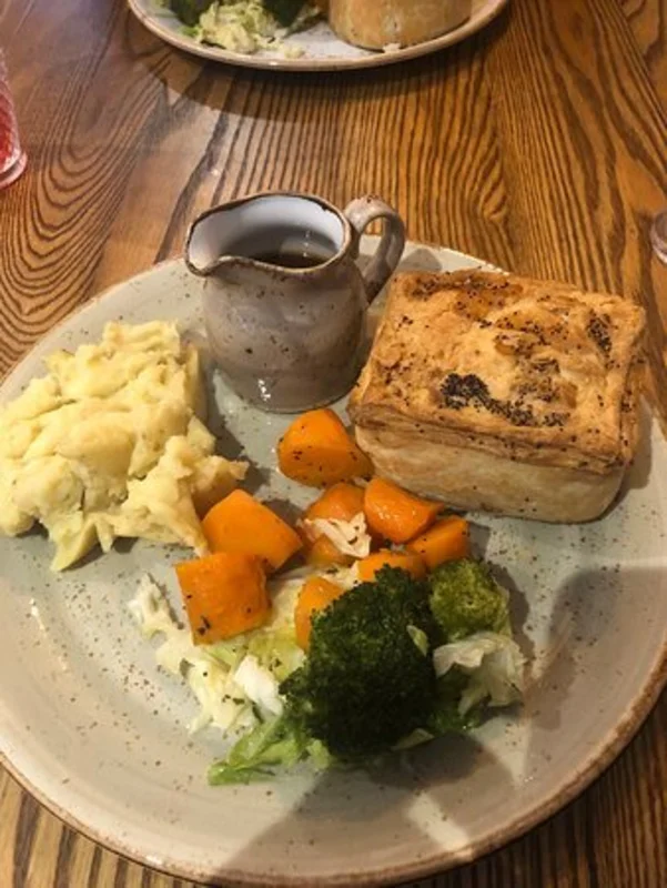 The Riverside Inn Reservation | Cound, England | Bar | AutoReserve