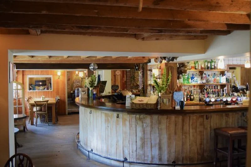 The Deers Hut Reservation | Liphook, England | Bar | AutoReserve