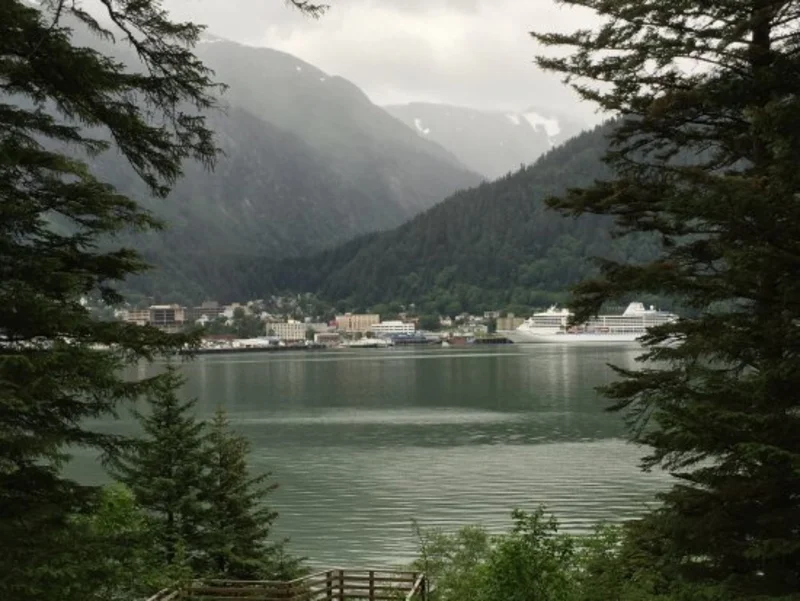 Island Pub Reservation | Juneau, Alaska | Pizza | AutoReserve