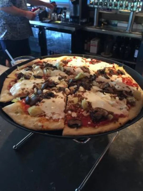 Island Pub Reservation | Juneau, Alaska | Pizza | AutoReserve