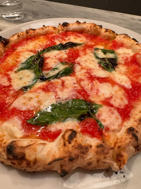 SAVOY Tomato and cheese Reservation | Minato-ku, Tokyo | Pizza ...