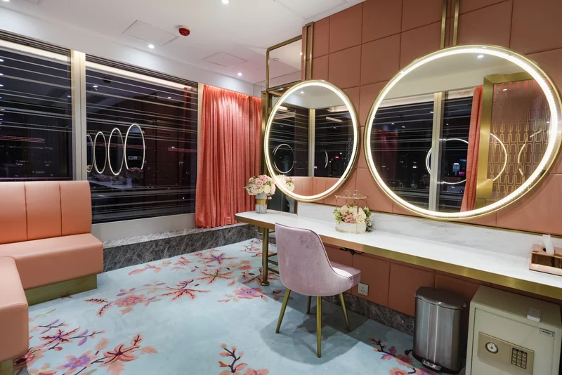 彩福皇宴 (iSQUARE 國際廣場店)預約 | 尖沙咀, 九龍 | 中式料理 | AutoReserve