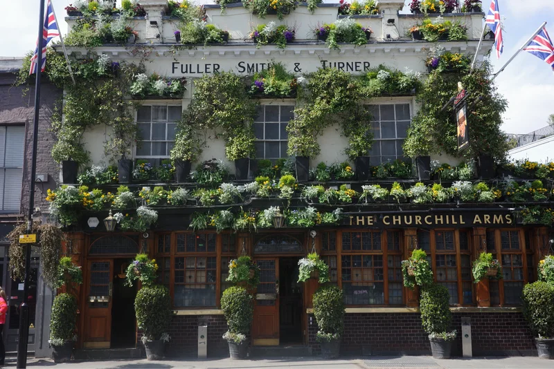 The Churchill Arms, Kensington Reservation | London, England | Bar ...