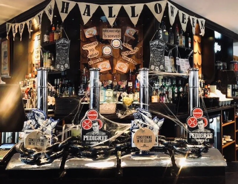 Spring Tide Reservation | Lowestoft, England | Steakhouse | AutoReserve