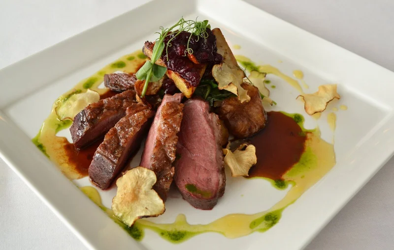 1 Elgin Restaurant Reservation | Ottawa, Ontario | Canadian | AutoReserve